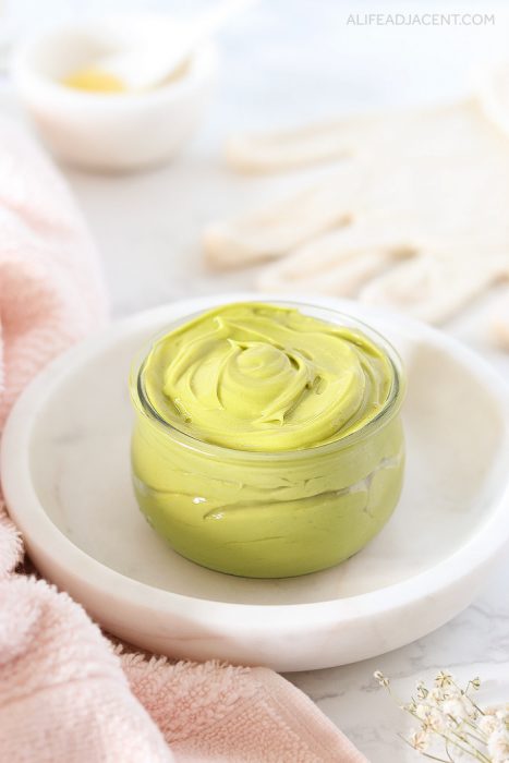 DIY Hand Mask – Moisturizing Mask for Dry Hands - A Life Adjacent