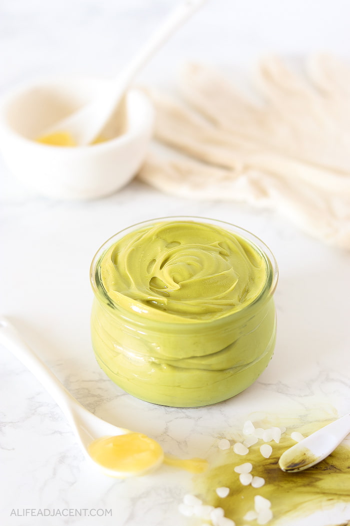 DIY Hand Mask – Moisturizing Mask for Dry Hands - A Life Adjacent