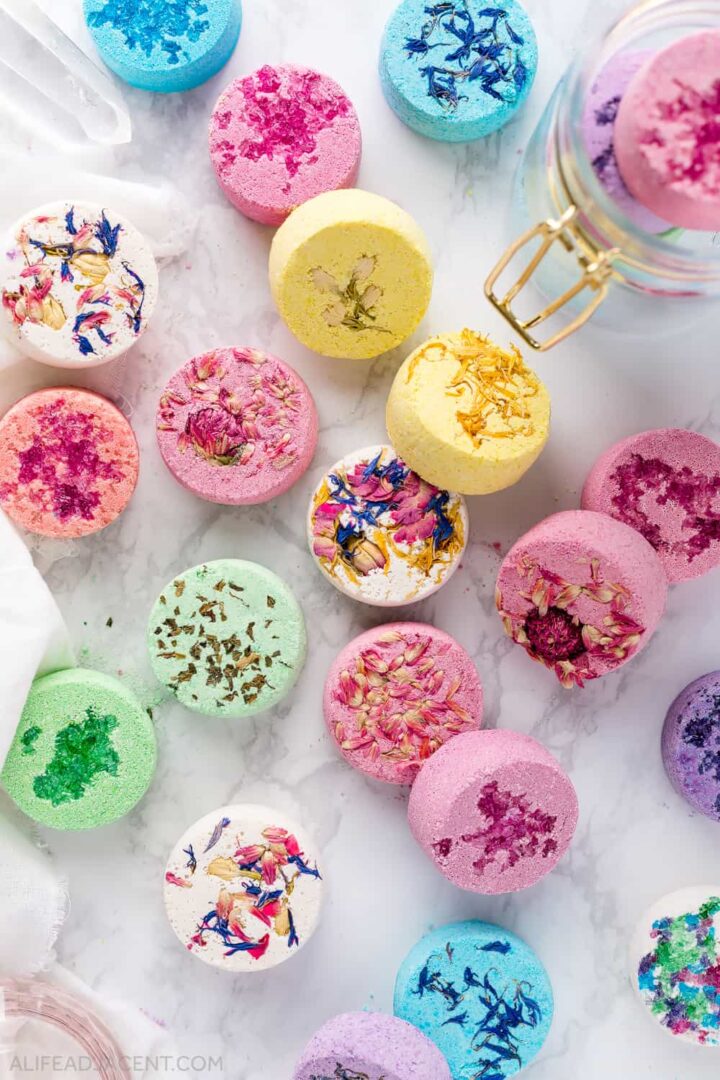 DIY Shower Steamers (12 Best Recipes + How to Make Them)